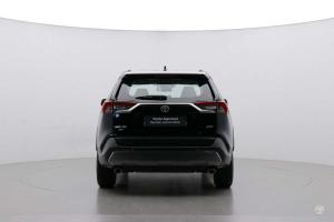 Black Toyota RAV4 2021 in Vilnius, with an engine capacity of 1.99 L and mileage of 88 thousand km for 25900 €, photo 6 on AUTOMOTO.COM.LV