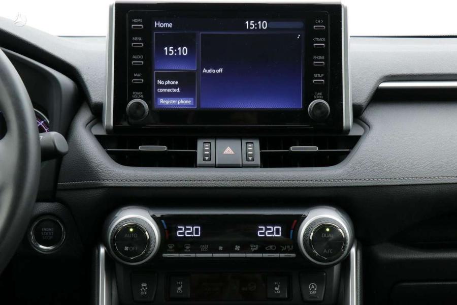 Black Toyota RAV4 2021 in Vilnius, with an engine capacity of 1.99 L and mileage of 88 thousand km for 25900 €, photo 16 on AUTOMOTO.COM.LV