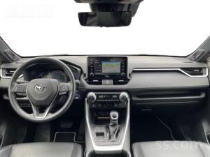 Melns Toyota RAV4 2021 Rīga, ar dzinēja tilpumu 2.50 L un nobraukumu 156 tūkst. km par 30990 €, foto 9 vietnē AUTOMOTO.COM.LV