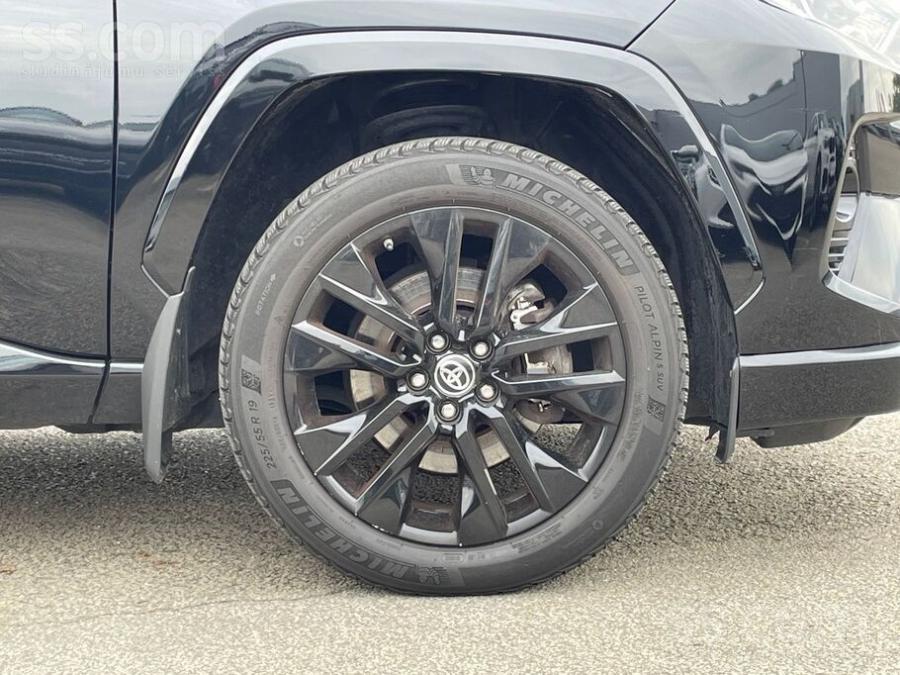 Melns Toyota RAV4 2021 Rīga, ar dzinēja tilpumu 2.50 L un nobraukumu 156 tūkst. km par 30990 €, foto 16 vietnē AUTOMOTO.COM.LV