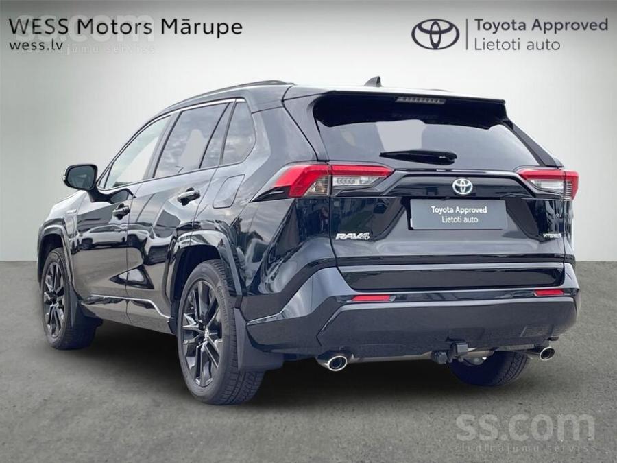 Melns Toyota RAV4 2021 Rīga, ar dzinēja tilpumu 2.50 L un nobraukumu 156 tūkst. km par 30990 €, foto 18 vietnē AUTOMOTO.COM.LV
