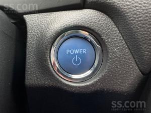 Melns Toyota RAV4 2021 Rīga, ar dzinēja tilpumu 2.50 L un nobraukumu 156 tūkst. km par 30990 €, foto 30 vietnē AUTOMOTO.COM.LV