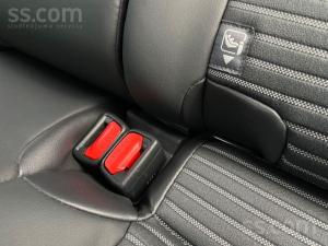 Melns Toyota RAV4 2021 Rīga, ar dzinēja tilpumu 2.50 L un nobraukumu 156 tūkst. km par 30990 €, foto 36 vietnē AUTOMOTO.COM.LV