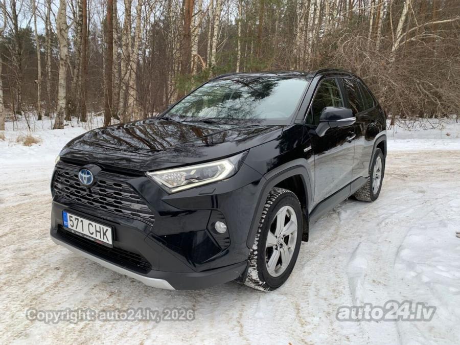 Melns Toyota RAV4 2022 Tallina, ar dzinēja tilpumu 2.50 L un nobraukumu 90 tūkst. km par 29800 €, foto 1 vietnē AUTOMOTO.COM.LV