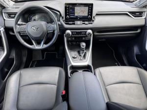 Melns Toyota RAV4 2022 Avižieniai, ar dzinēja tilpumu 2.50 L un nobraukumu 155 tūkst. km par 27500 €, foto 6 vietnē AUTOMOTO.COM.LV