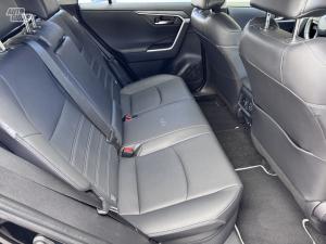 Melns Toyota RAV4 2022 Avižieniai, ar dzinēja tilpumu 2.50 L un nobraukumu 155 tūkst. km par 27500 €, foto 9 vietnē AUTOMOTO.COM.LV