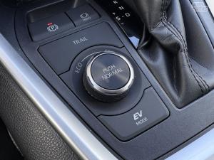 Melns Toyota RAV4 2022 Avižieniai, ar dzinēja tilpumu 2.50 L un nobraukumu 155 tūkst. km par 27500 €, foto 30 vietnē AUTOMOTO.COM.LV