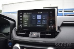 Melns Toyota RAV4 2022 Rīga, ar dzinēja tilpumu 2.50 L un nobraukumu 81 tūkst. km par 28900 €, foto 8 vietnē AUTOMOTO.COM.LV