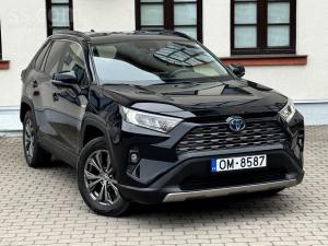 Черный Тойота РАВ 4 2022 в Елгава, объемом двигателя 2.50 л и пробегом 137 тыс. км за 25800 €, фото 3 на AUTOMOTO.COM.LV