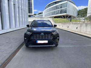 Melns Toyota RAV4 2022 Viļņa, ar dzinēja tilpumu 2.49 L un nobraukumu 75 tūkst. km par 29500 €, foto 6 vietnē AUTOMOTO.COM.LV