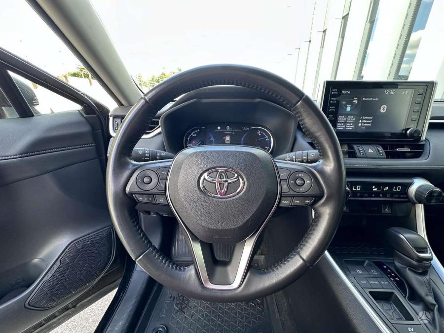 Melns Toyota RAV4 2022 Viļņa, ar dzinēja tilpumu 2.49 L un nobraukumu 75 tūkst. km par 29500 €, foto 11 vietnē AUTOMOTO.COM.LV
