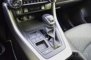 Melns Toyota RAV4 2022 Tukums, ar dzinēja tilpumu 2.50 L un nobraukumu 42 tūkst. km par 31995 €, foto 14 vietnē AUTOMOTO.COM.LV