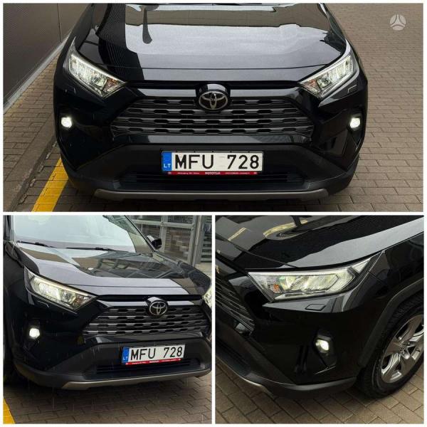 Black Toyota RAV4 2022 in Vilnius, with an engine capacity of 1.99 L and mileage of 95 thousand km for 22900 €, photo 8 on AUTOMOTO.COM.LV