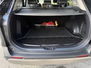 Black Toyota RAV4 2022 in Riga, with an engine capacity of 2.50 L and mileage of 34 thousand km for 34990 €, photo 17 on AUTOMOTO.COM.LV