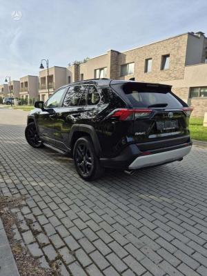 Melns Toyota RAV4 2022 Šauļi, ar dzinēja tilpumu 0.00 L un nobraukumu 274 tūkst. km par 22200 €, foto 5 vietnē AUTOMOTO.COM.LV