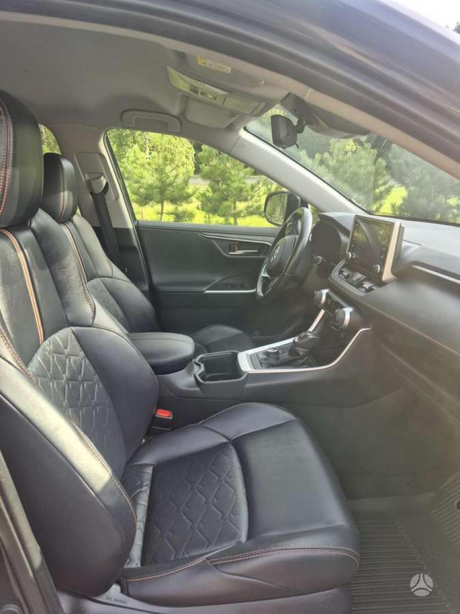 Melns Toyota RAV4 2022 Šauļi, ar dzinēja tilpumu 0.00 L un nobraukumu 274 tūkst. km par 22200 €, foto 14 vietnē AUTOMOTO.COM.LV