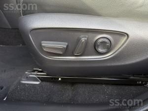 Melns Toyota RAV4 2022 Rīga, ar dzinēja tilpumu 2.50 L un nobraukumu 34 tūkst. km par 33000 €, foto 12 vietnē AUTOMOTO.COM.LV