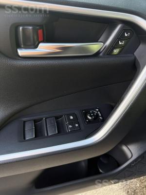 Melns Toyota RAV4 2022 Rīga, ar dzinēja tilpumu 2.50 L un nobraukumu 34 tūkst. km par 33000 €, foto 13 vietnē AUTOMOTO.COM.LV