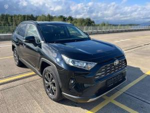 Black Toyota RAV4 2022 in Vilnius, with an engine capacity of 2.49 L and mileage of 178 thousand km for 24900 €, photo  on AUTOMOTO.COM.LV