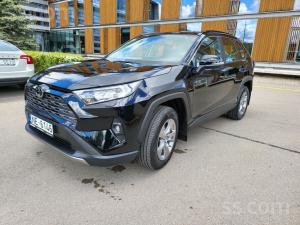 Черный Тойота РАВ 4 2022 в Рига, объемом двигателя 2.00 л и пробегом 24 тыс. км за 32000 €, фото 1 на AUTOMOTO.COM.LV