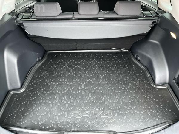 Melns Toyota RAV4 2022 Rīga, ar dzinēja tilpumu 2.00 L un nobraukumu 102 tūkst. km par 25490 €, foto 11 vietnē AUTOMOTO.COM.LV