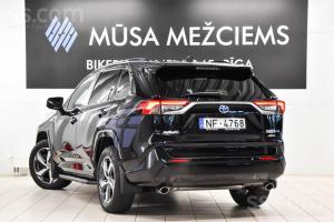 Melns Toyota RAV4 2022 Rīga, ar dzinēja tilpumu 2.50 L un nobraukumu 83 tūkst. km par 31490 €, foto 7 vietnē AUTOMOTO.COM.LV