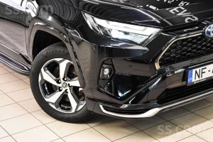 Melns Toyota RAV4 2022 Rīga, ar dzinēja tilpumu 2.50 L un nobraukumu 83 tūkst. km par 31490 €, foto 10 vietnē AUTOMOTO.COM.LV