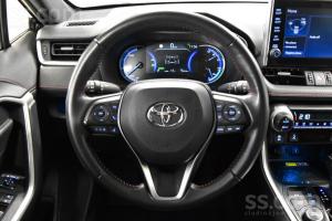 Melns Toyota RAV4 2022 Rīga, ar dzinēja tilpumu 2.50 L un nobraukumu 83 tūkst. km par 31490 €, foto 21 vietnē AUTOMOTO.COM.LV