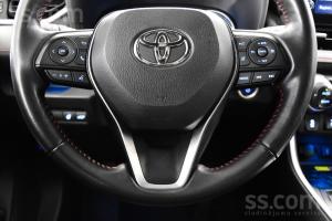 Melns Toyota RAV4 2022 Rīga, ar dzinēja tilpumu 2.50 L un nobraukumu 83 tūkst. km par 31490 €, foto 22 vietnē AUTOMOTO.COM.LV