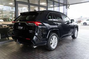 Melns Toyota RAV4 2023 Viļņa, ar dzinēja tilpumu 2.49 L un nobraukumu 151 tūkst. km par 30990 €, foto 7 vietnē AUTOMOTO.COM.LV