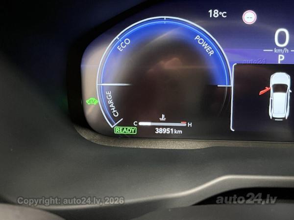 Melns Toyota RAV4 2023 Tallina, ar dzinēja tilpumu 2.50 L un nobraukumu 39 tūkst. km par 36500 €, foto 11 vietnē AUTOMOTO.COM.LV