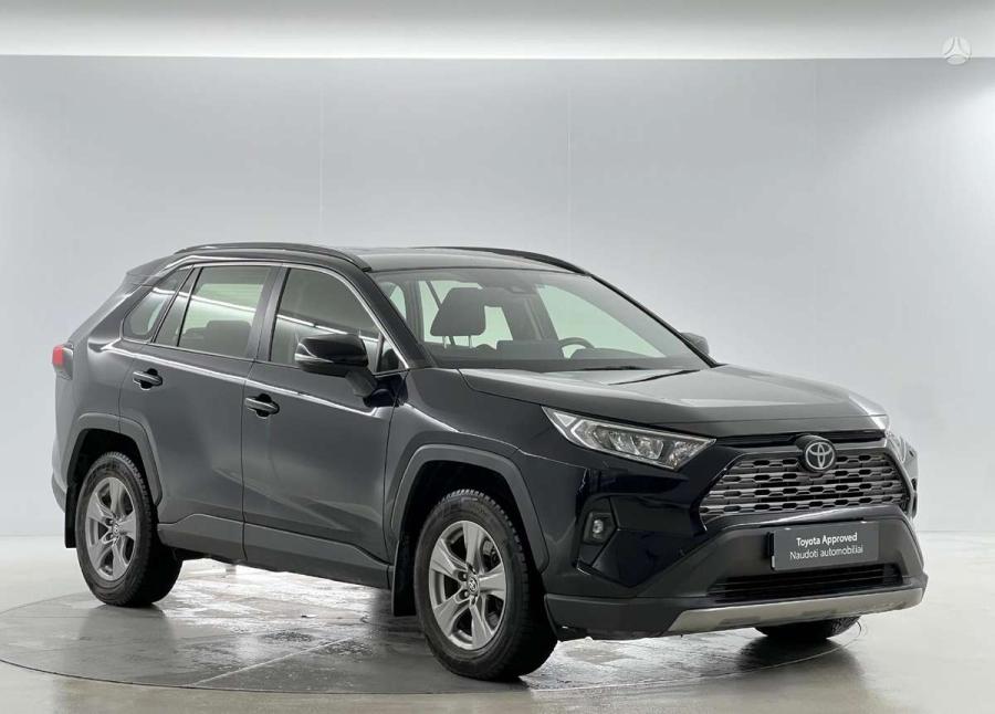 Melns Toyota RAV4 2023 Viļņa, ar dzinēja tilpumu 1.99 L un nobraukumu 68 tūkst. km par 27900 €, foto 15 vietnē AUTOMOTO.COM.LV