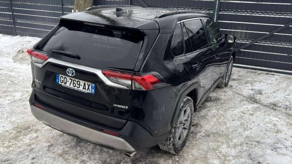 Melns Toyota RAV4 2023 Jonava, ar dzinēja tilpumu 2.49 L un nobraukumu 40 tūkst. km par 20750 €, foto 7 vietnē AUTOMOTO.COM.LV