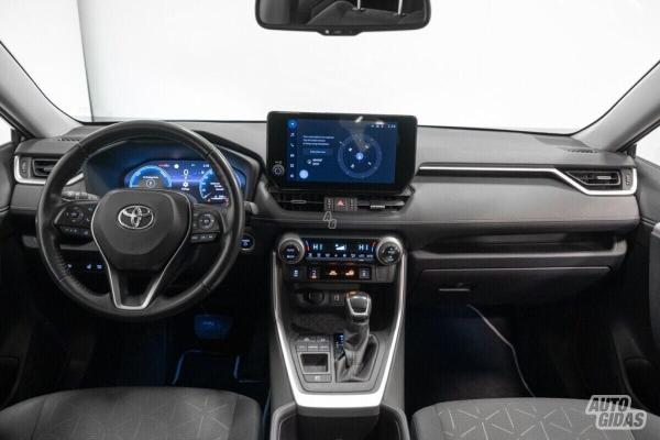 Melns Toyota RAV4 2023 Viļņa, ar dzinēja tilpumu 2.50 L un nobraukumu 155 tūkst. km par 26200 €, foto 9 vietnē AUTOMOTO.COM.LV