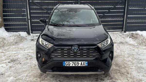 Black Toyota RAV4 2023 in Jonava, with an engine capacity of 2.49 L and mileage of 40 thousand km for 18700 €, photo 10 on AUTOMOTO.COM.LV