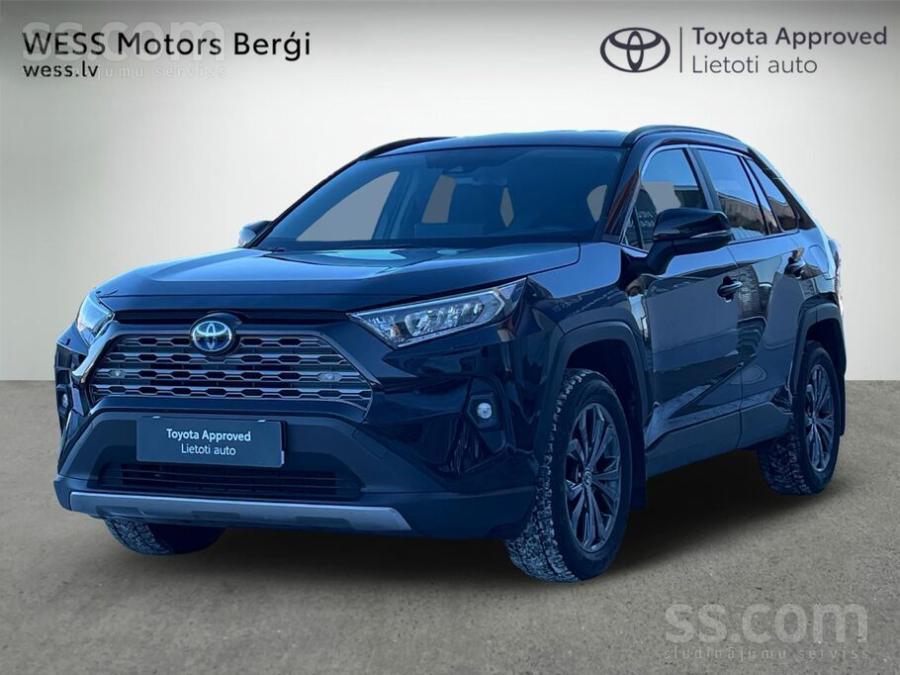 Melns Toyota RAV4 2023 Rīga, ar dzinēja tilpumu 2.50 L un nobraukumu 61 tūkst. km par 34990 €, foto 1 vietnē AUTOMOTO.COM.LV