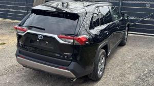 Melns Toyota RAV4 2023 Jonava, ar dzinēja tilpumu 2.49 L un nobraukumu 44 tūkst. km par 16400 €, foto 6 vietnē AUTOMOTO.COM.LV