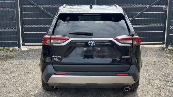 Melns Toyota RAV4 2023 Jonava, ar dzinēja tilpumu 2.49 L un nobraukumu 44 tūkst. km par 16400 €, foto 6 vietnē AUTOMOTO.COM.LV