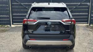 Melns Toyota RAV4 2023 Jonava, ar dzinēja tilpumu 2.49 L un nobraukumu 44 tūkst. km par 16400 €, foto 7 vietnē AUTOMOTO.COM.LV