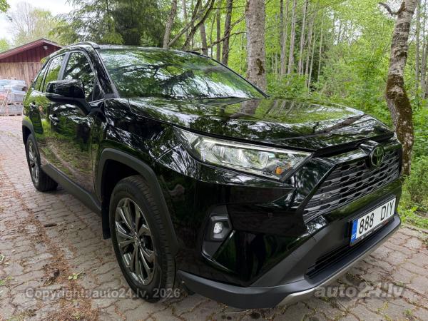 Melns Toyota RAV4 2023 Tallina, ar dzinēja tilpumu 2.00 L un nobraukumu 35 tūkst. km par 38000 €, foto 1 vietnē AUTOMOTO.COM.LV