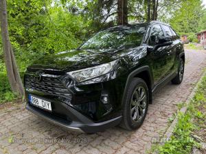 Черный Тойота РАВ 4 2023 в Таллин, объемом двигателя 2.00 л и пробегом 35 тыс. км за 38000 €, фото 3 на AUTOMOTO.COM.LV