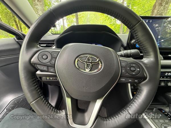 Melns Toyota RAV4 2023 Tallina, ar dzinēja tilpumu 2.00 L un nobraukumu 35 tūkst. km par 38000 €, foto 8 vietnē AUTOMOTO.COM.LV