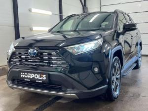 Black Toyota RAV4 2023 in Vilnius, with an engine capacity of 2.49 L and mileage of 295 thousand km for 22748 €, photo 4 on AUTOMOTO.COM.LV