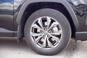 Melns Toyota RAV4 2023 Rīga, ar dzinēja tilpumu 2.50 L un nobraukumu 37 tūkst. km par 29800 €, foto 5 vietnē AUTOMOTO.COM.LV