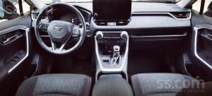 Melns Toyota RAV4 2023 Rīga, ar dzinēja tilpumu 2.50 L un nobraukumu 37 tūkst. km par 29800 €, foto 6 vietnē AUTOMOTO.COM.LV