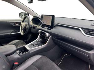 Melns Toyota RAV4 2023 Klaipėda, ar dzinēja tilpumu 2.49 L un nobraukumu 65 tūkst. km par 36500 €, foto 7 vietnē AUTOMOTO.COM.LV