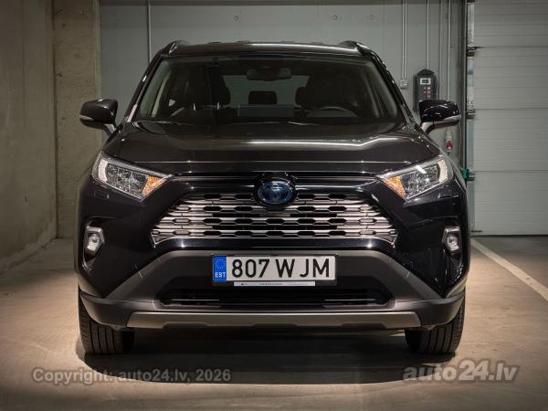Тойота РАВ 4 2023 в Таллин на AUTOMOTO.COM.LV Черный Тойота РАВ 4 2023 в Таллин, объемом двигателя 2.50 л и пробегом 49 тыс. км за 31990 €, фото 7 на AUTOMOTO.COM.LV