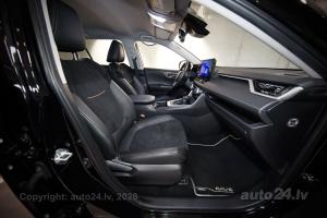 Black Toyota RAV4 2023 in Tallinn, with an engine capacity of 2.50 L and mileage of 49 thousand km for 31990 €, photo 14 on AUTOMOTO.COM.LV
