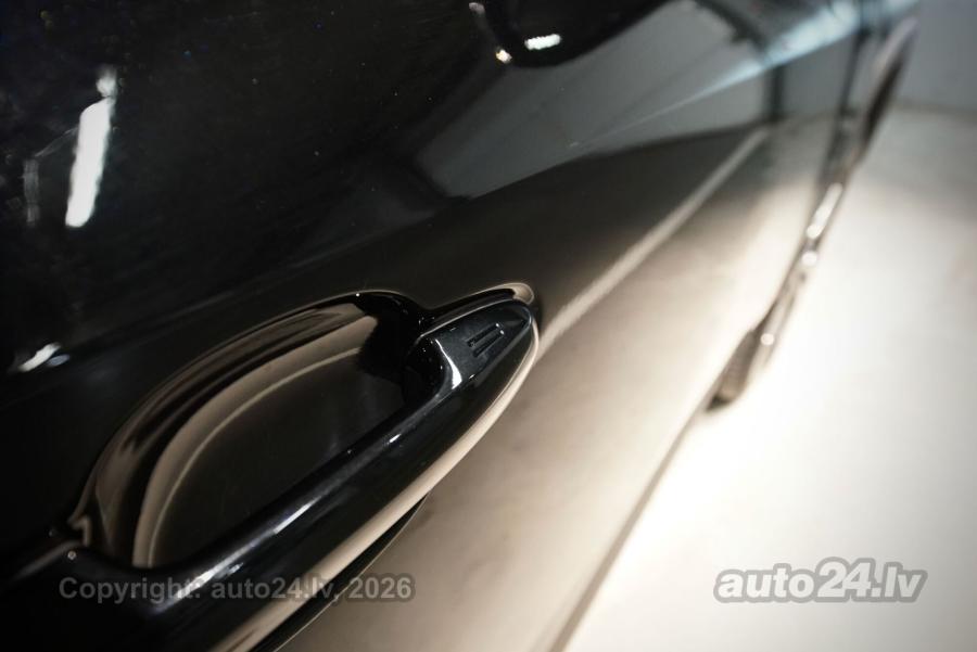 Black Toyota RAV4 2023 in Tallinn, with an engine capacity of 2.50 L and mileage of 49 thousand km for 31990 €, photo 22 on AUTOMOTO.COM.LV