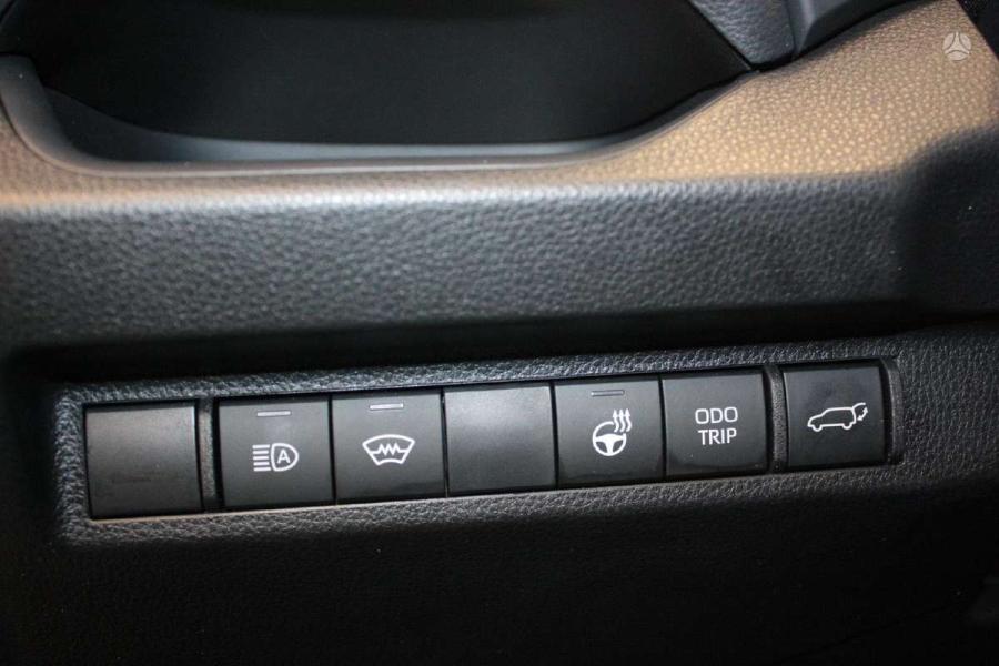 Черный Тойота РАВ 4 2024 в Каунас, объемом двигателя 2.49 л и пробегом 17 тыс. км за 34900 €, фото 24 на AUTOMOTO.COM.LV